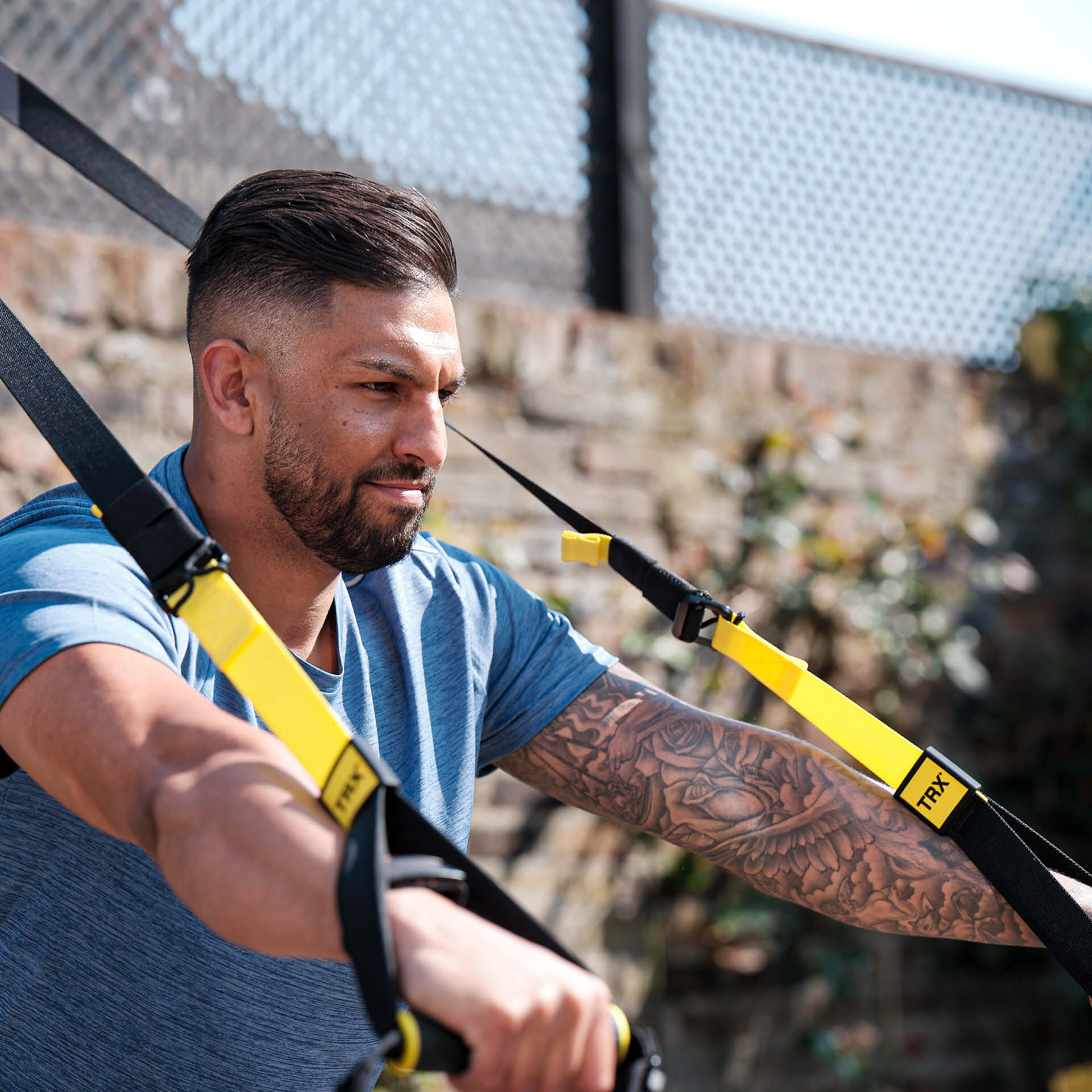 TRX Pro 4 Schlingentrainer für effektives Ganzkörpertraining zuhause ...